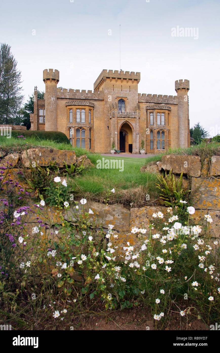 Compton Castle, Compton Pauncefoot, Somerset, UK Stock Photo - Alamy