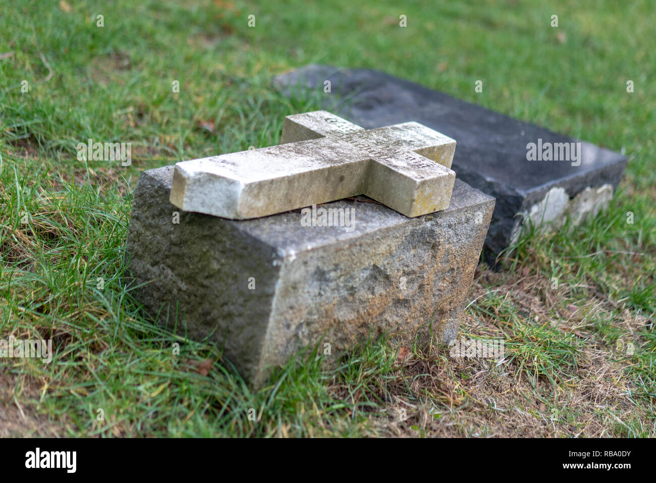 View of an old grave cross on a cemetery Stock Photo - Alamy