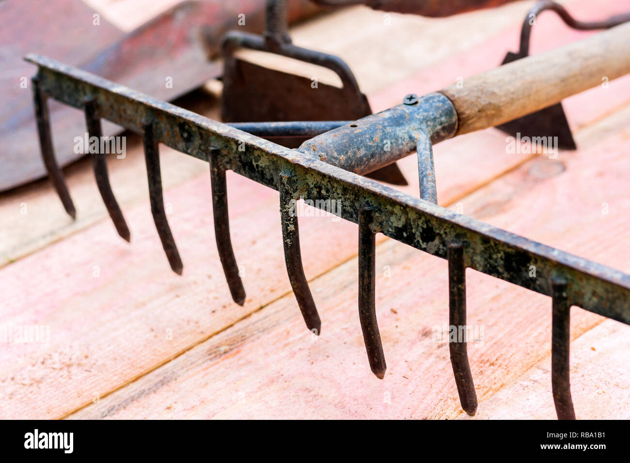 Old garden tools concept, well used Stock Photo - Alamy