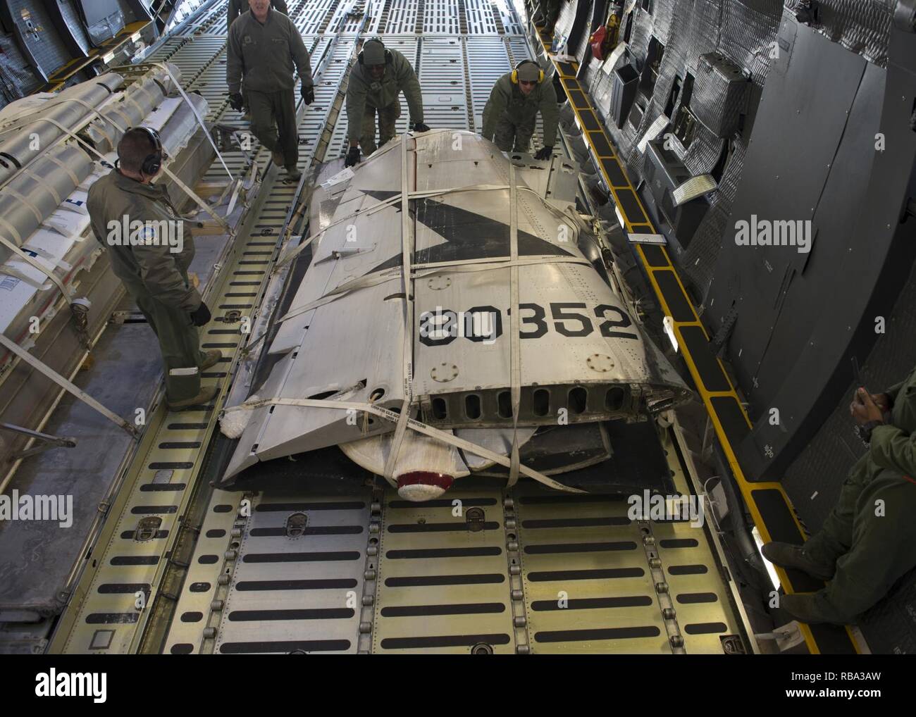 436 lrs hi-res stock photography and images - Alamy