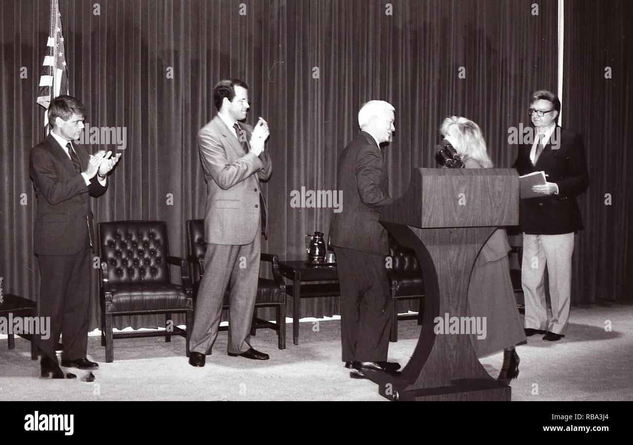 World Food Day Awards - End Hunger Awards - Receiving award Stock Photo ...