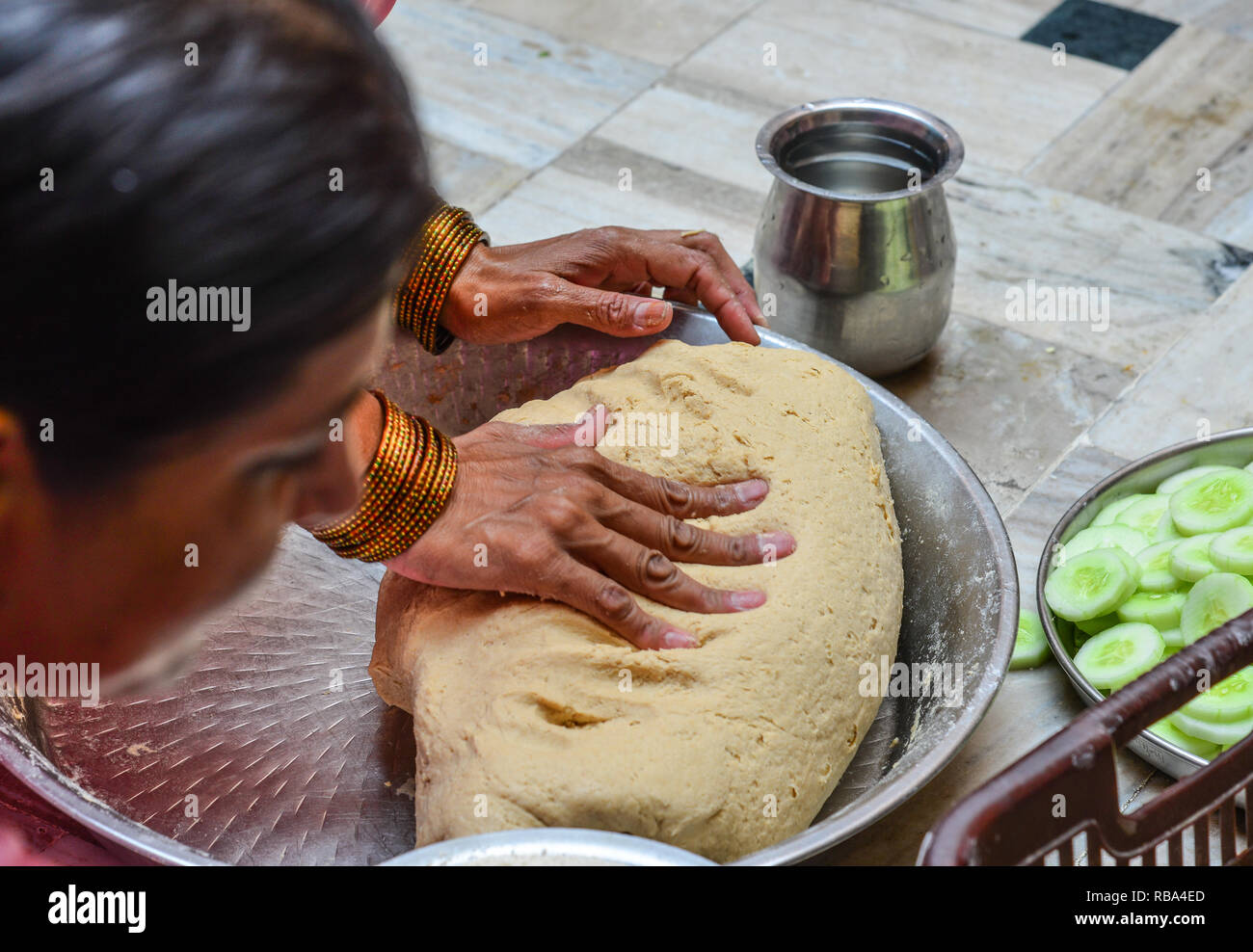 Making Roti High Resolution Stock Photography and Images - Alamy