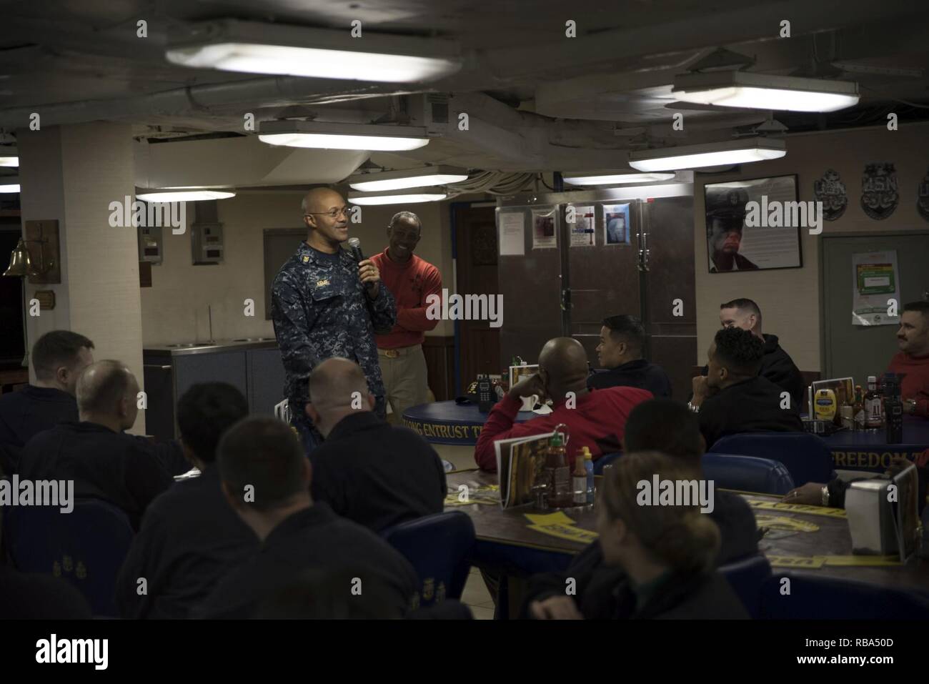 Raymond mason forward hi-res stock photography and images - Alamy