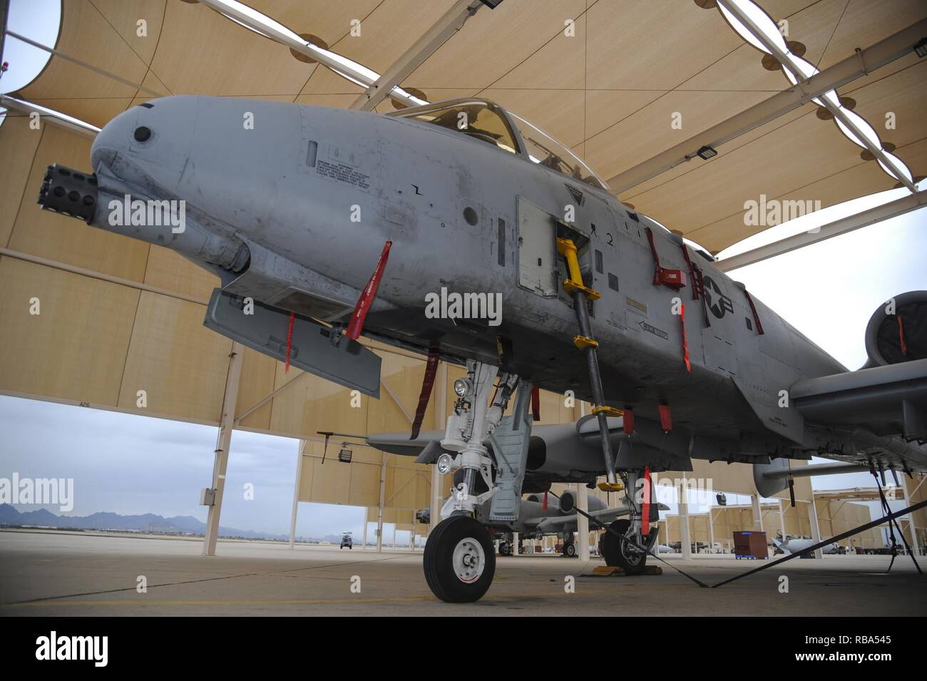 Lightweight airborne recovery systems hi-res stock photography and ...