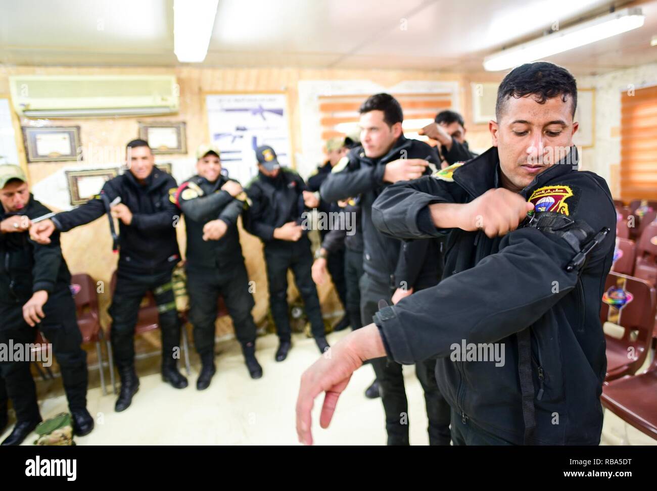 Battlefield first responder hi-res stock photography and images - Alamy