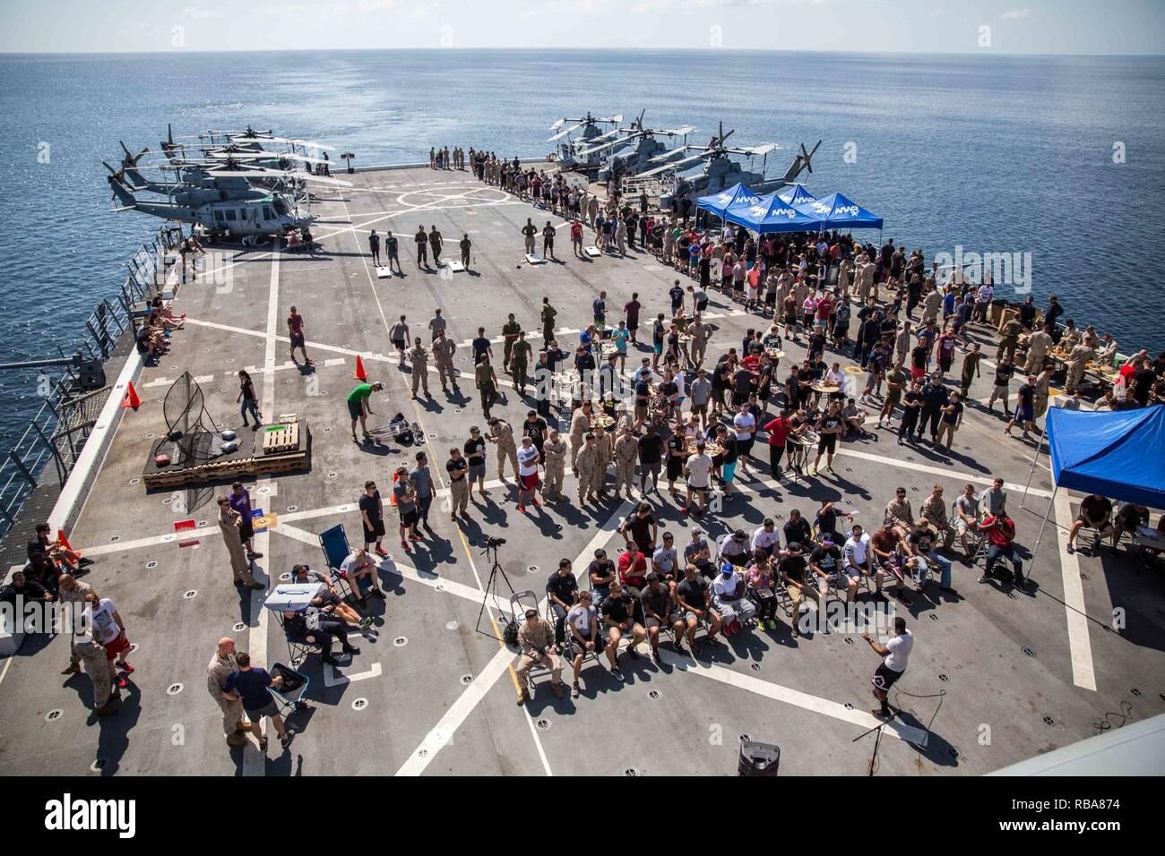 USS SOMERSET, Gulf of Aden (Dec. 31, 2016) Marines and Sailors with the ...