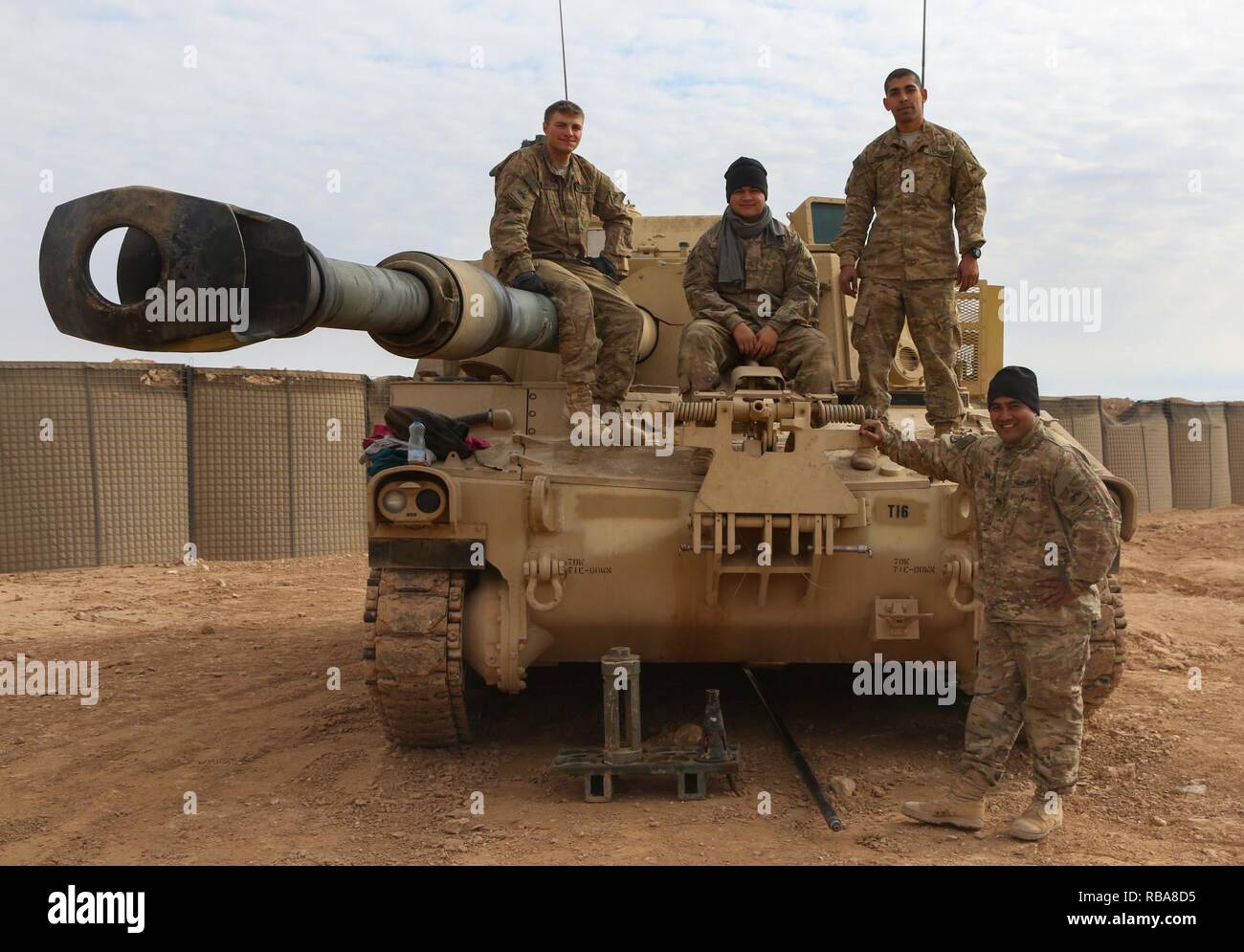 U.S. Army Soldiers assigned to 1st Platoon, Company A, 4th Battalion ...