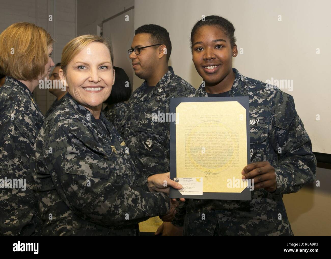 Laura tennant hi-res stock photography and images - Alamy