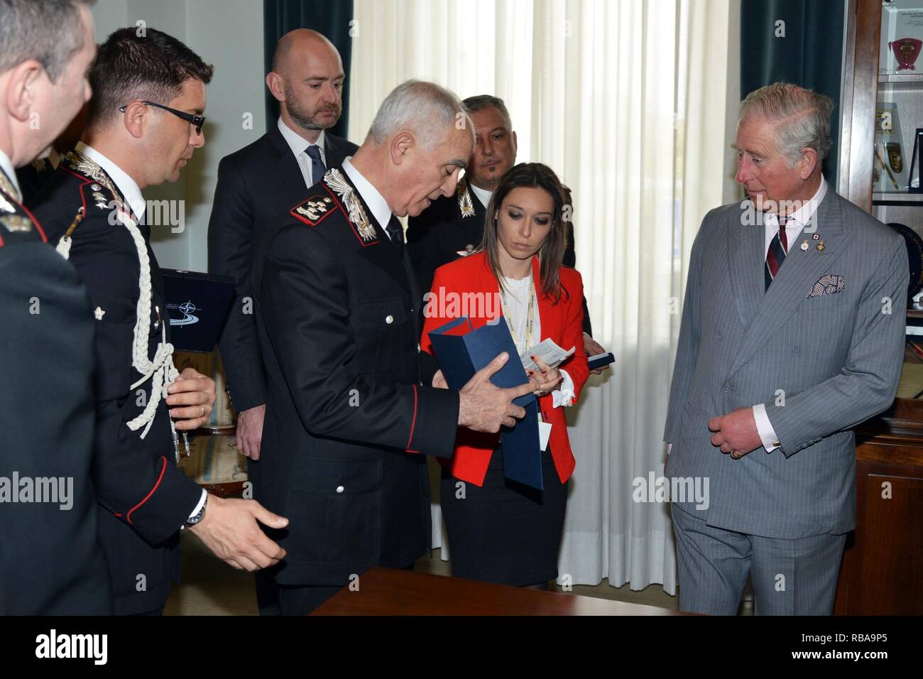 Italian carabinieri general commander hi-res stock photography and ...