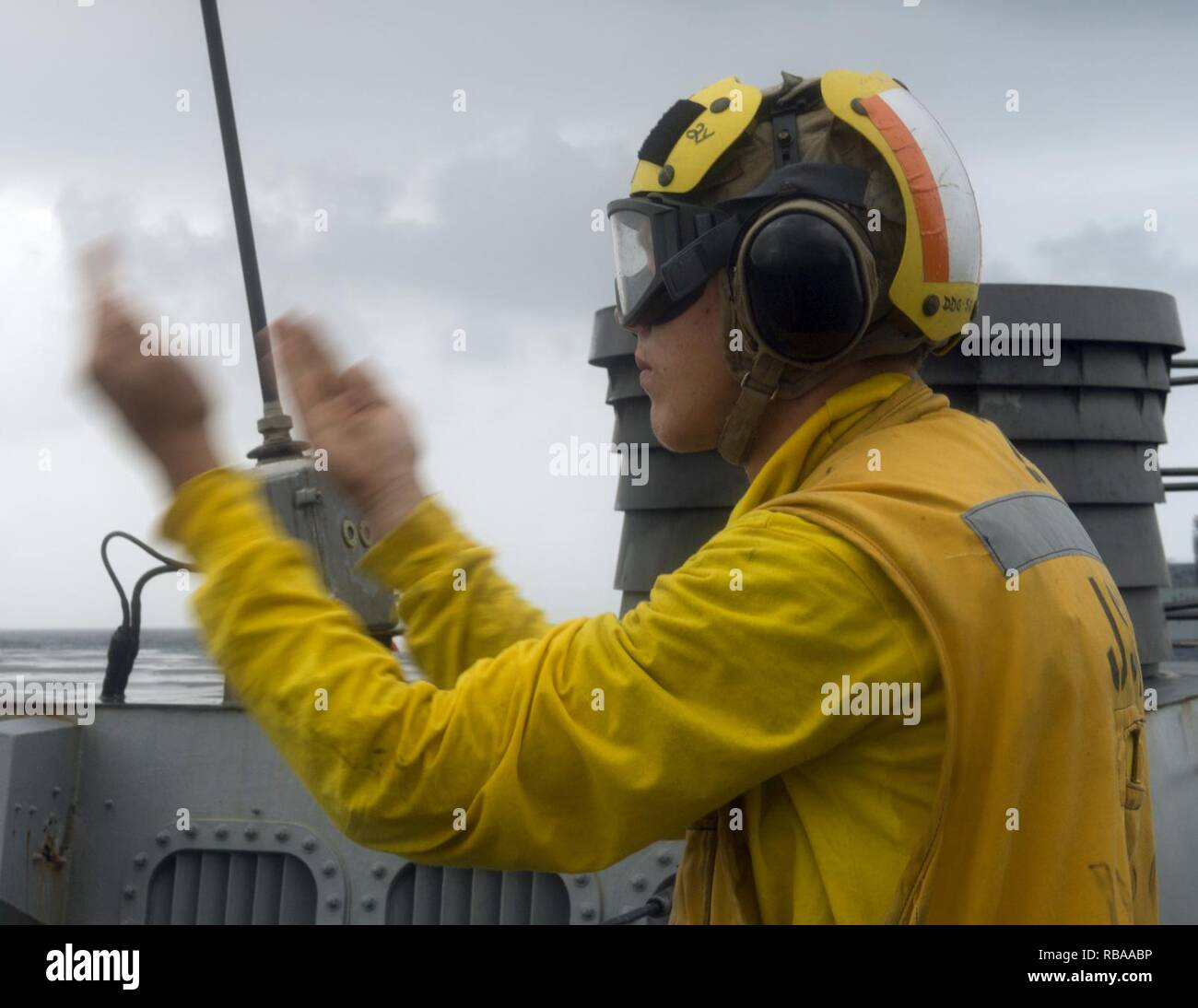 SOUTH CHINA SEA (Jan. 5, 2017) Boatswain's Mate Seaman Zachary Irvin ...