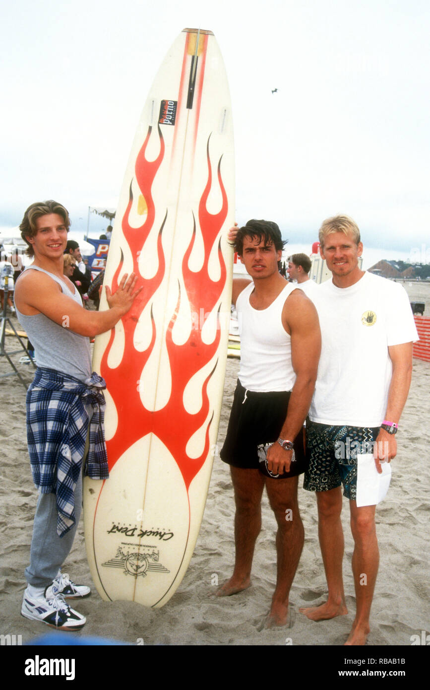 Vincent Klyn Surfing