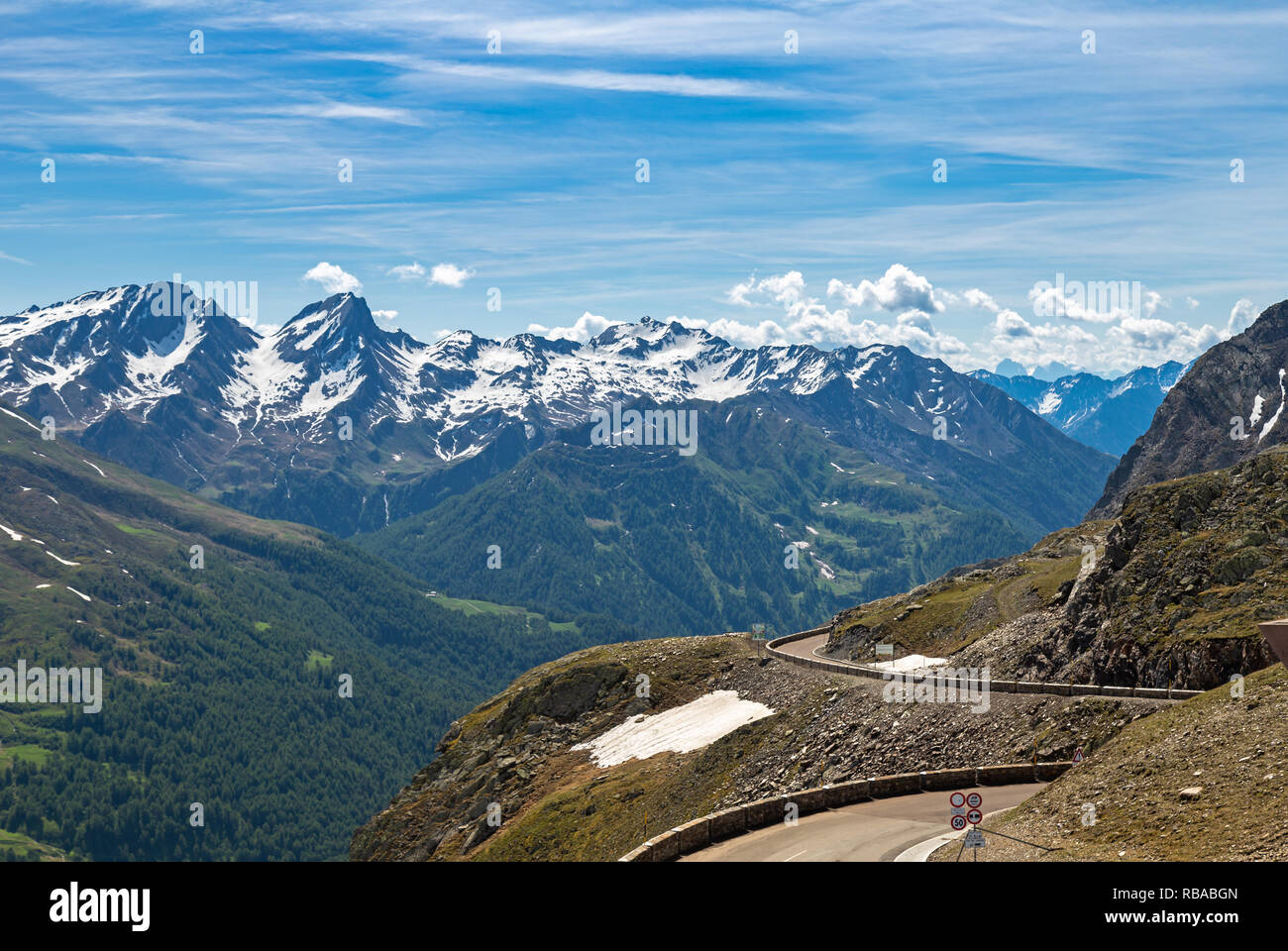 Landscape timmelsjoch mountain pass hi-res stock photography and images ...