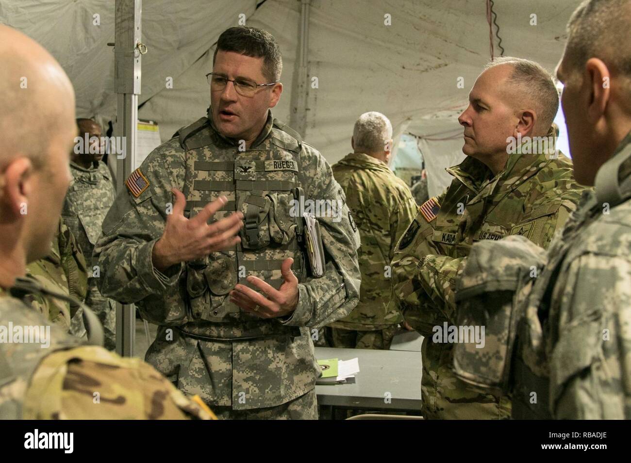 Lt gen timothy j kadavy hi-res stock photography and images - Alamy