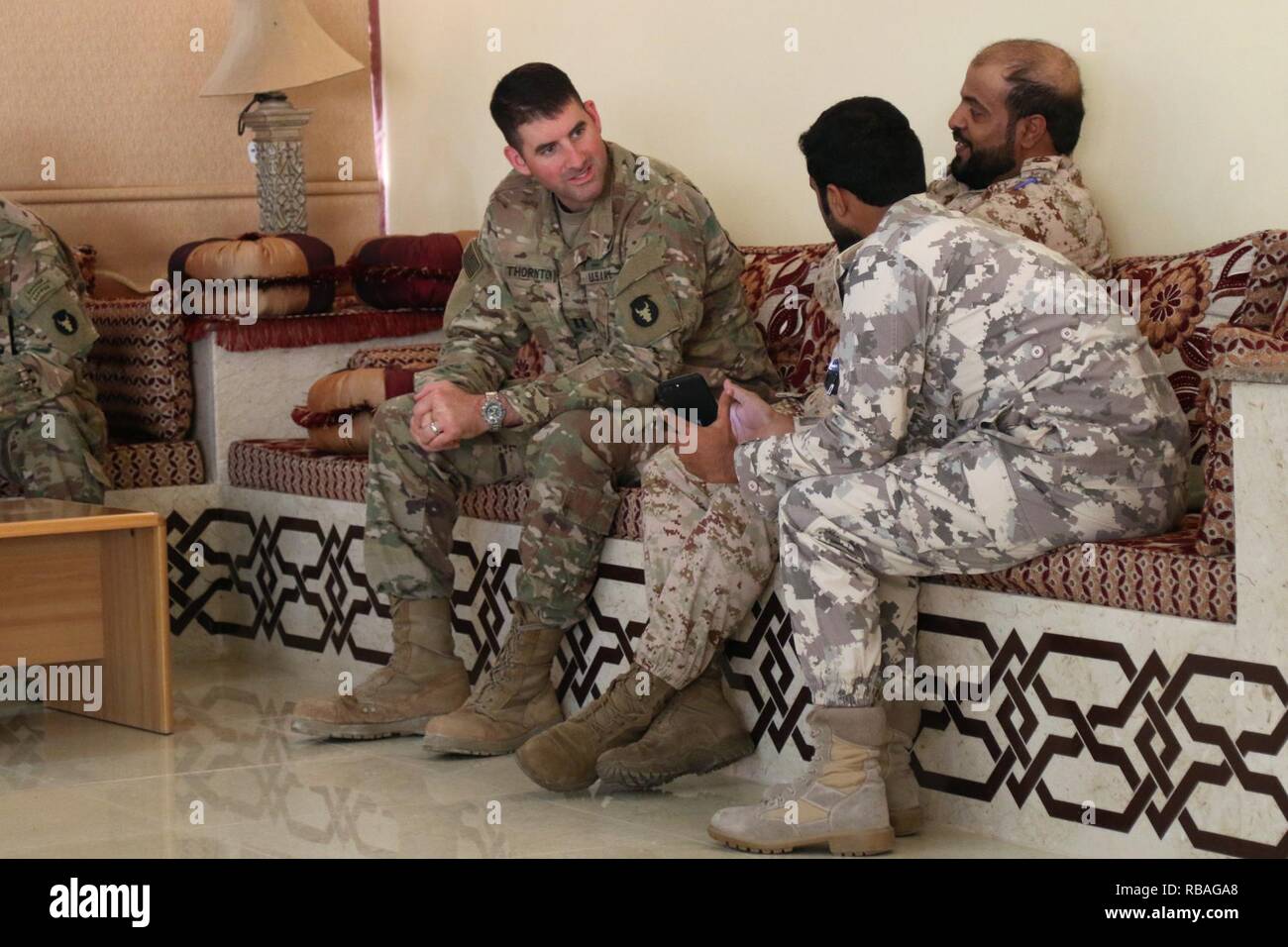 Qatar emiri land force hi-res stock photography and images - Alamy