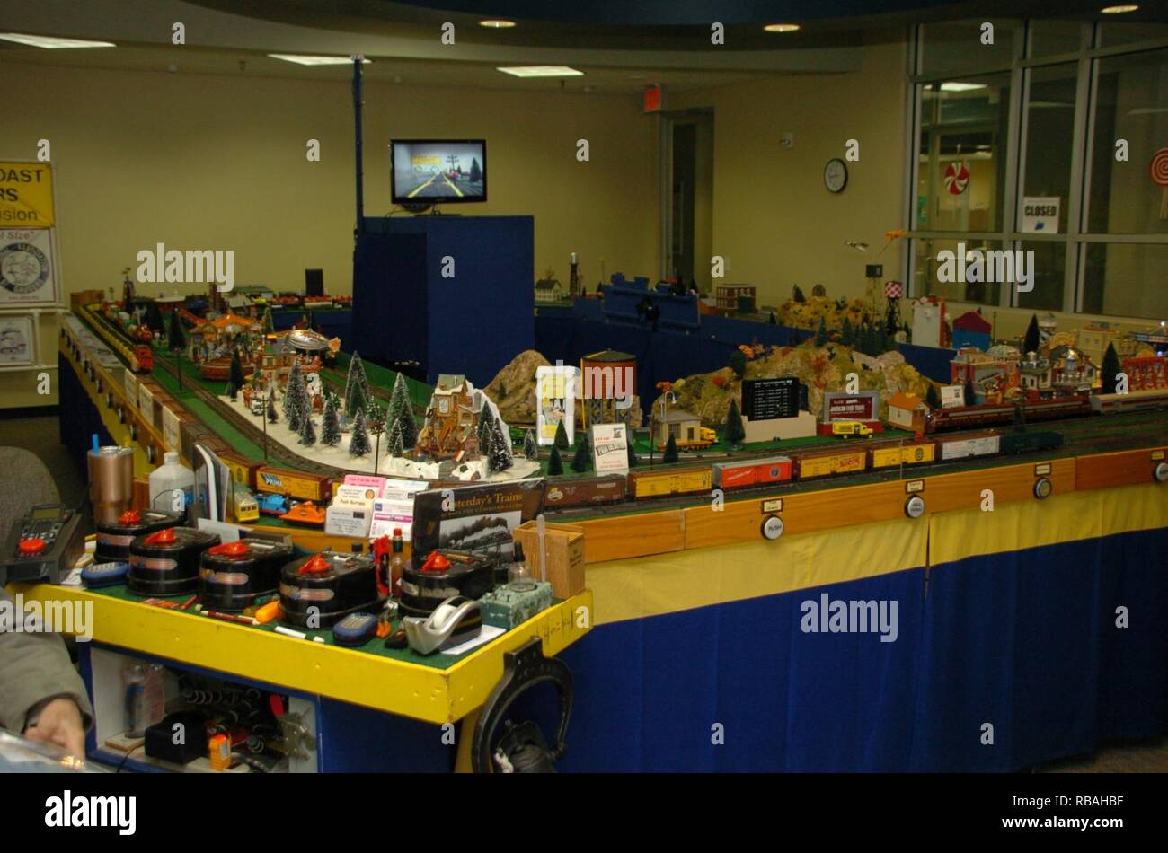 Trains diorama scale hi-res stock photography and images - Alamy