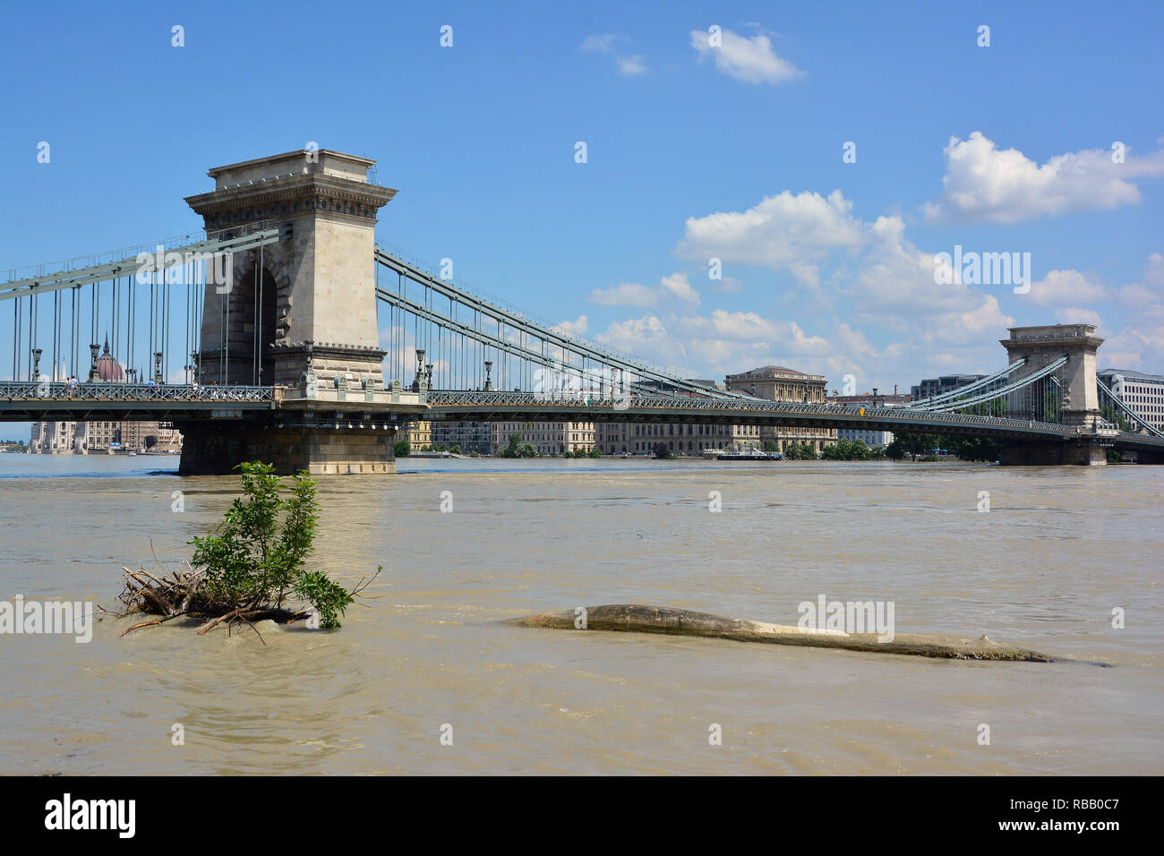 Danube river Flood in Budapest, Hungary. Arviz a Dunan Budapesten Stock ... Danube river Flood in Budapest, Hungary. Arviz a Dunan Budapesten Stock ...