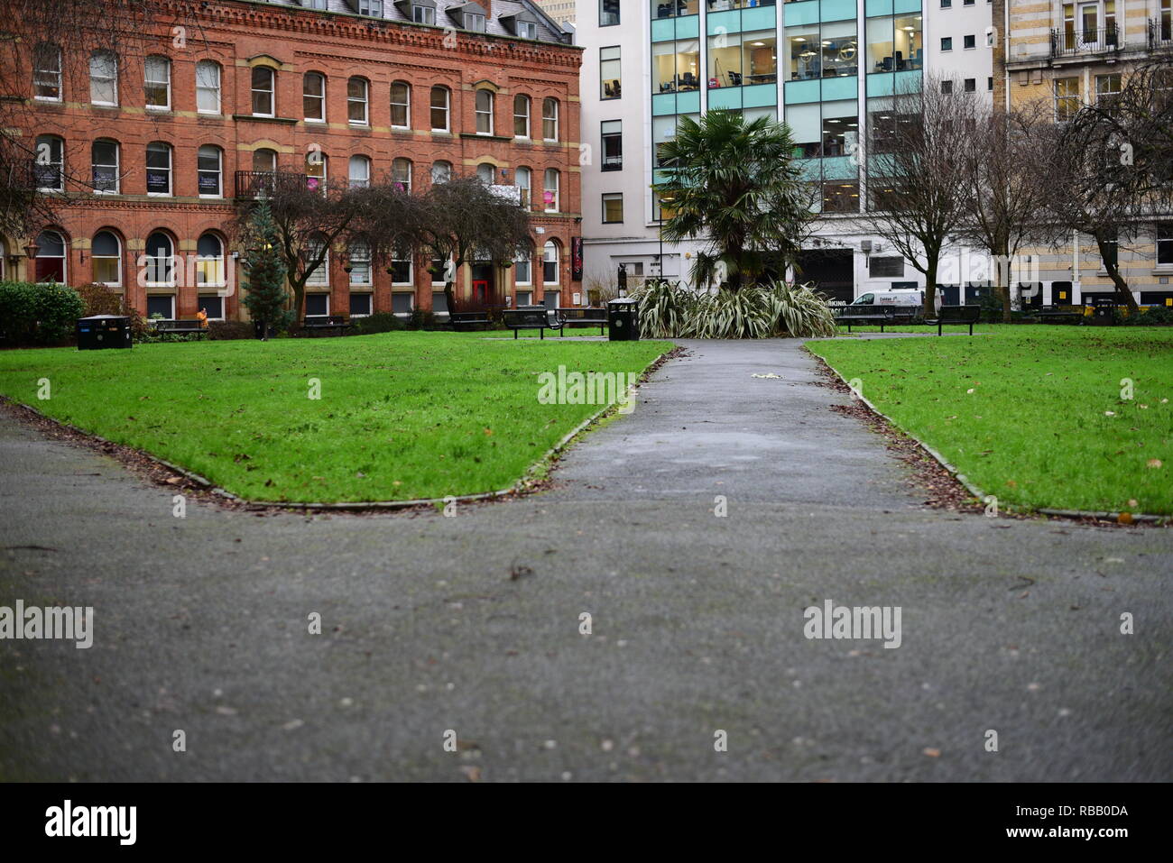 Public gardens in manchester city centre hi-res stock photography and ...