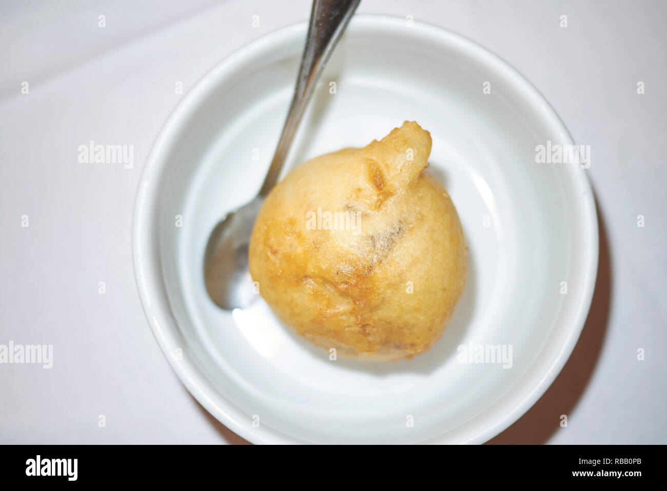 Deep fried ice cream hi-res stock photography and images - Alamy