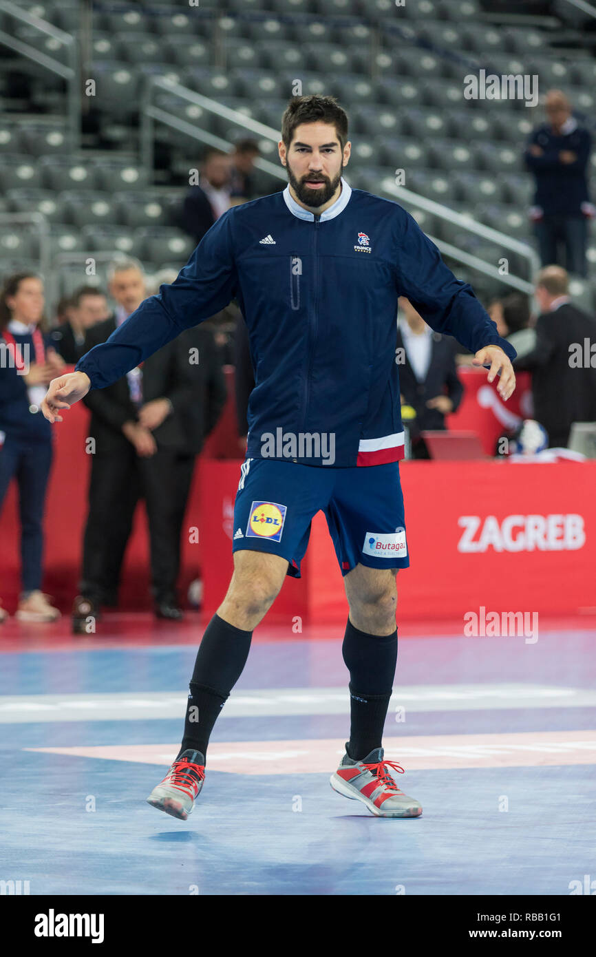 Professional handball hi-res stock photography and images - Alamy