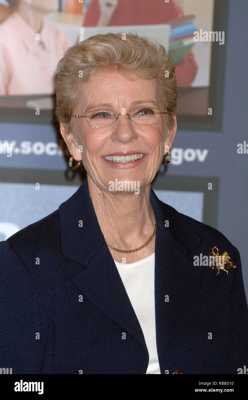 Snnouncement hi-res stock photography and images - Alamy