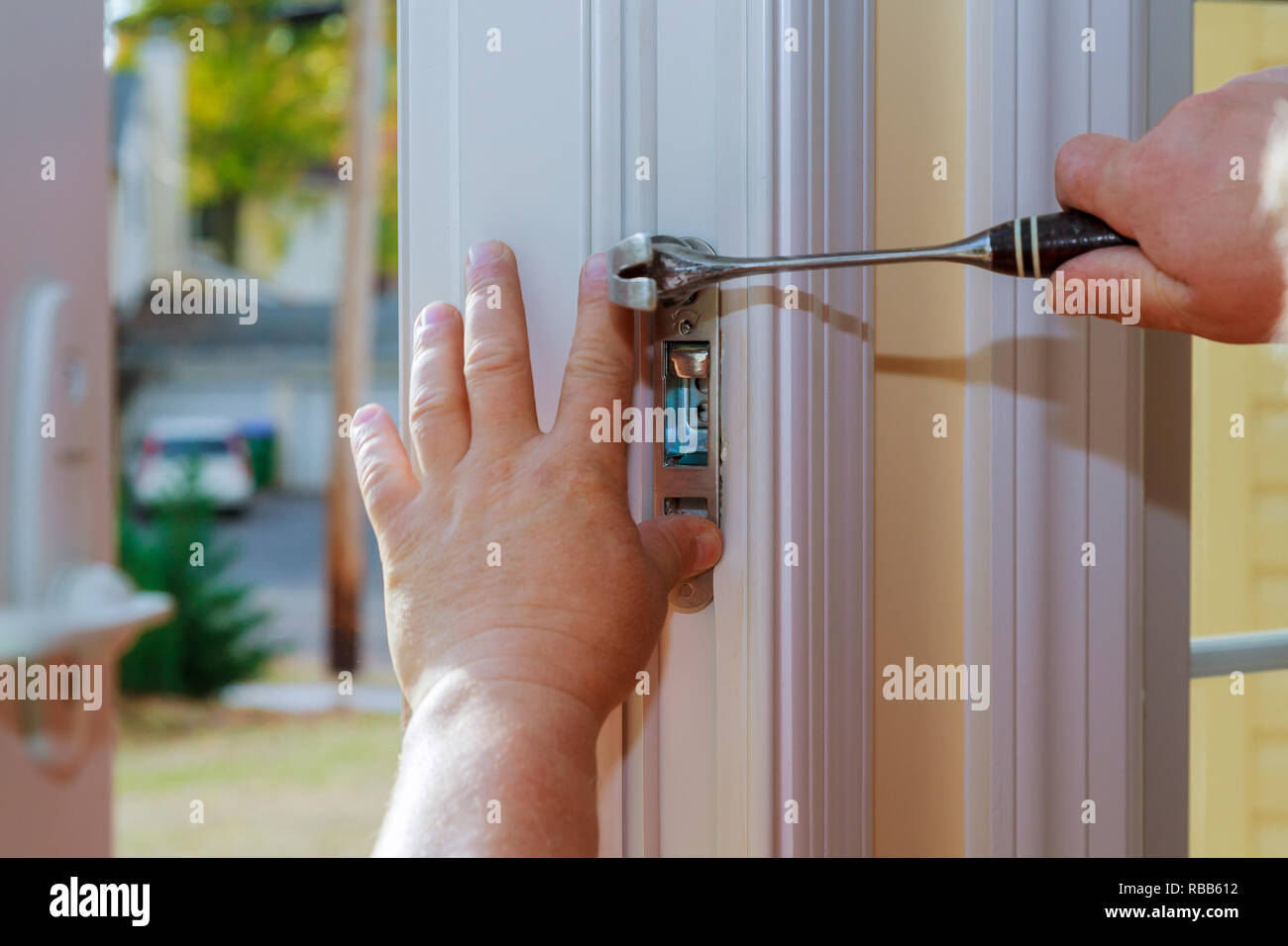 Deadbolt lock hi-res stock photography and images - Alamy
