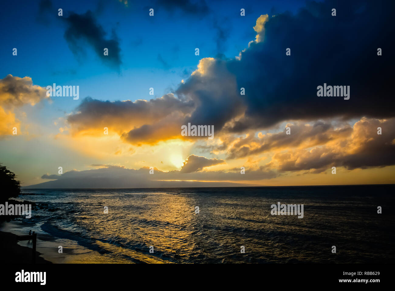 Hawaiian sunset panoramic hi-res stock photography and images - Alamy