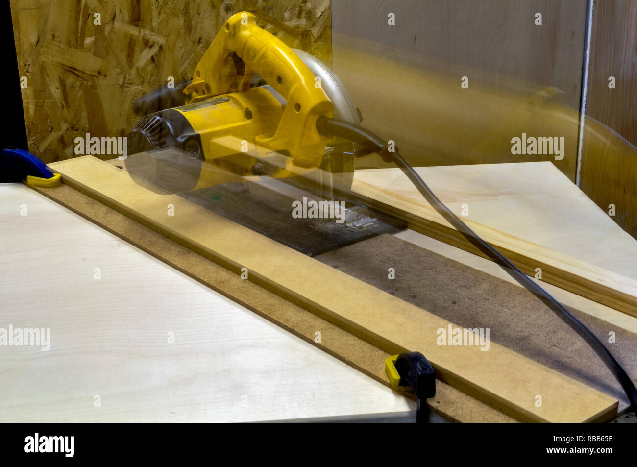 Saw track hi-res stock photography and images - Alamy