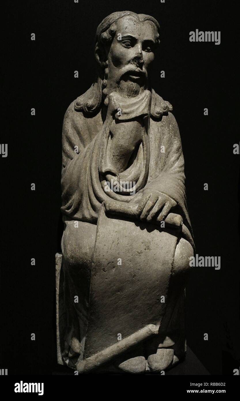 Escultura del Apóstol San Bartolomé sosteniendo una filacteria. Obra ...