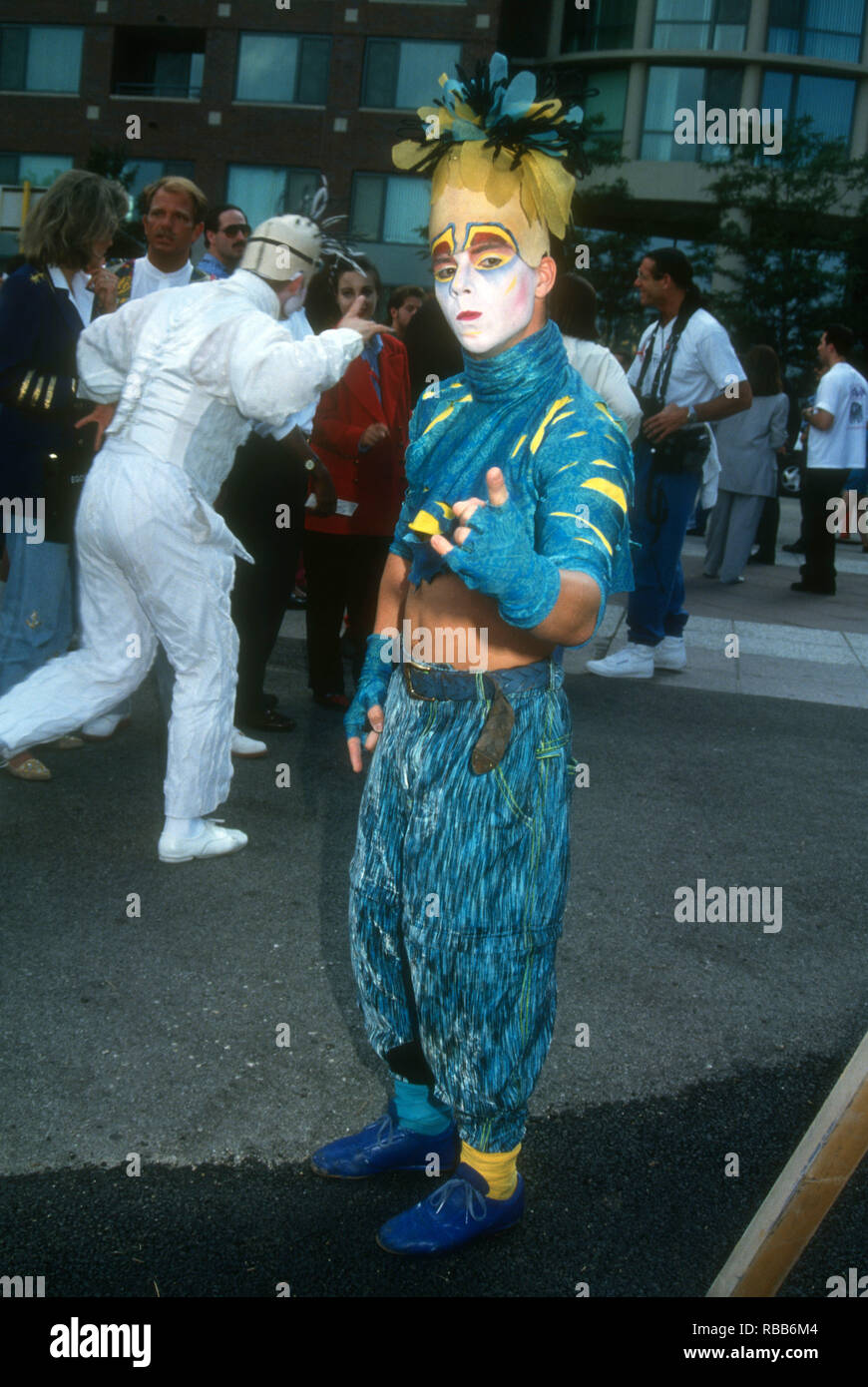 CHICAGO, IL - AUGUST 01: Acrobat/artist Mathieu Roy attends Elizabeth ...
