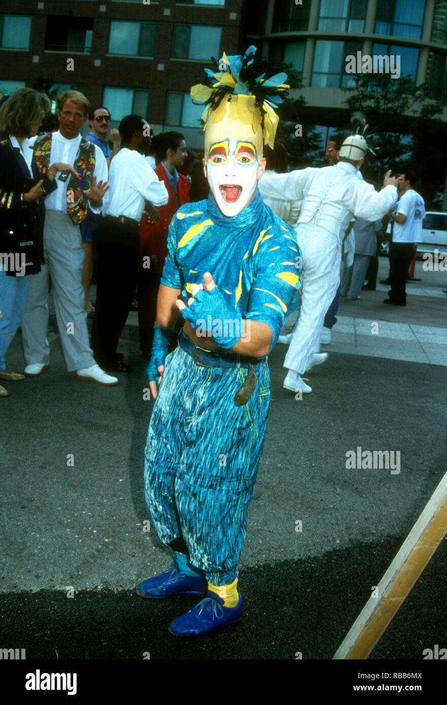 CHICAGO, IL - AUGUST 01: Acrobat/artist Mathieu Roy attends Elizabeth ...