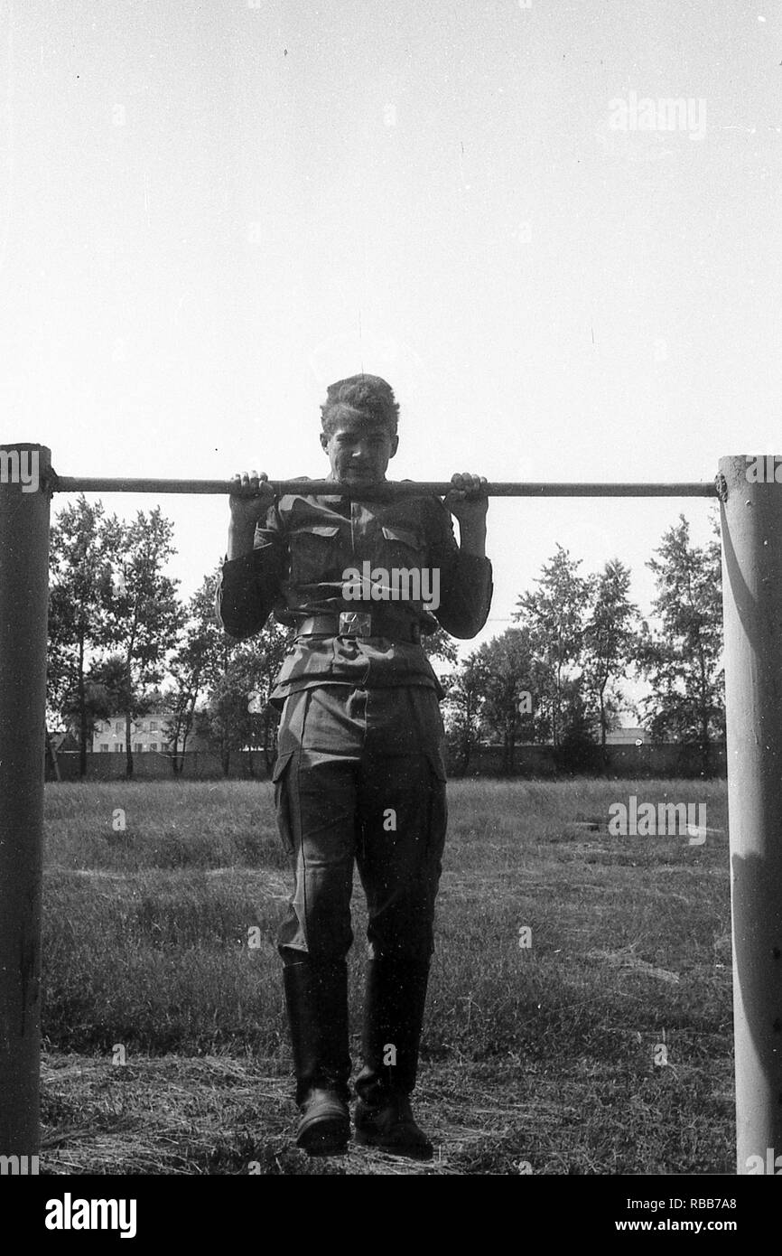 MOSCOW REGION, RUSSIA - CIRCA 1992: A soldier of the Russian army on a ...