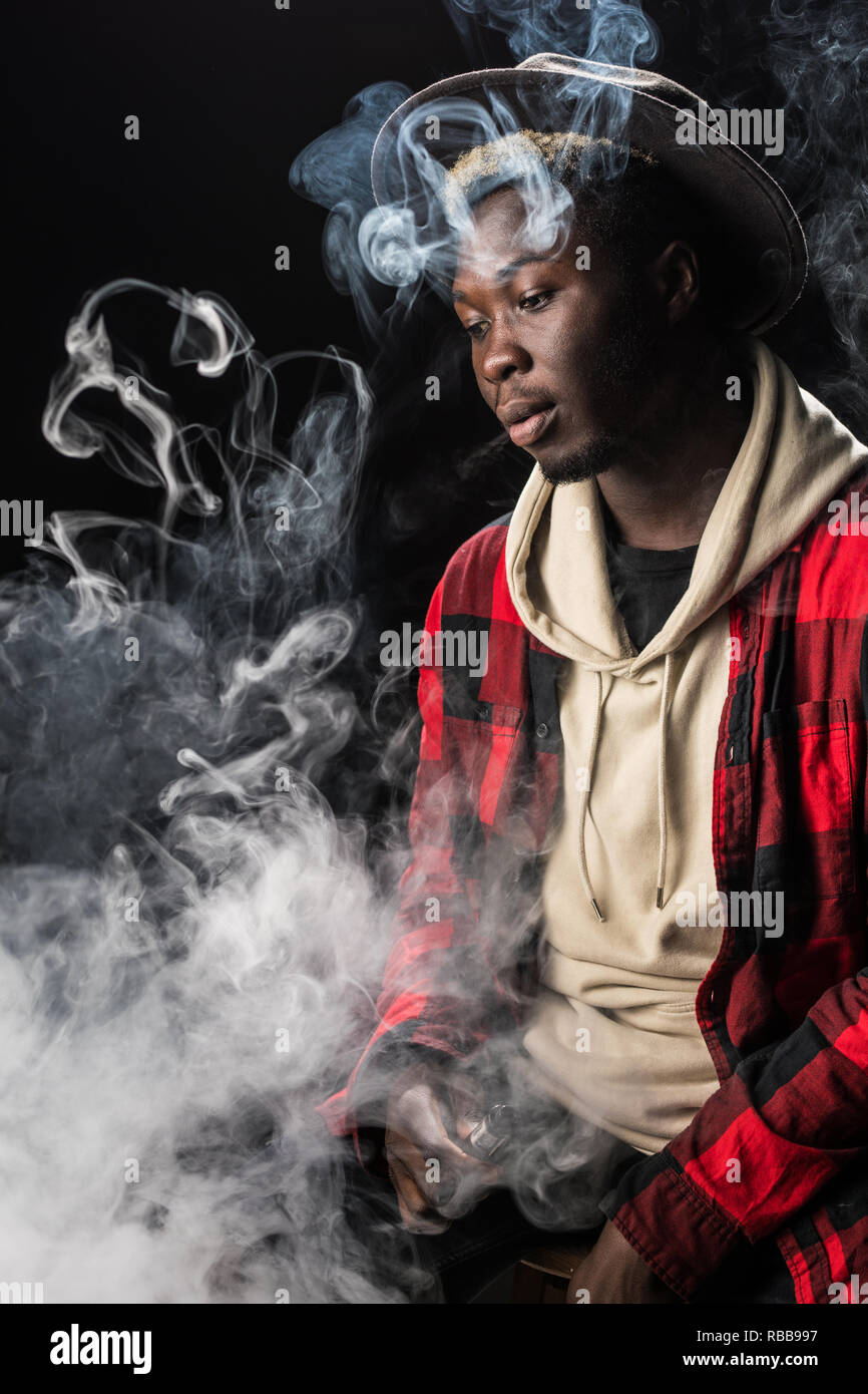 Smoke pipe pose hi-res stock photography and images - Alamy