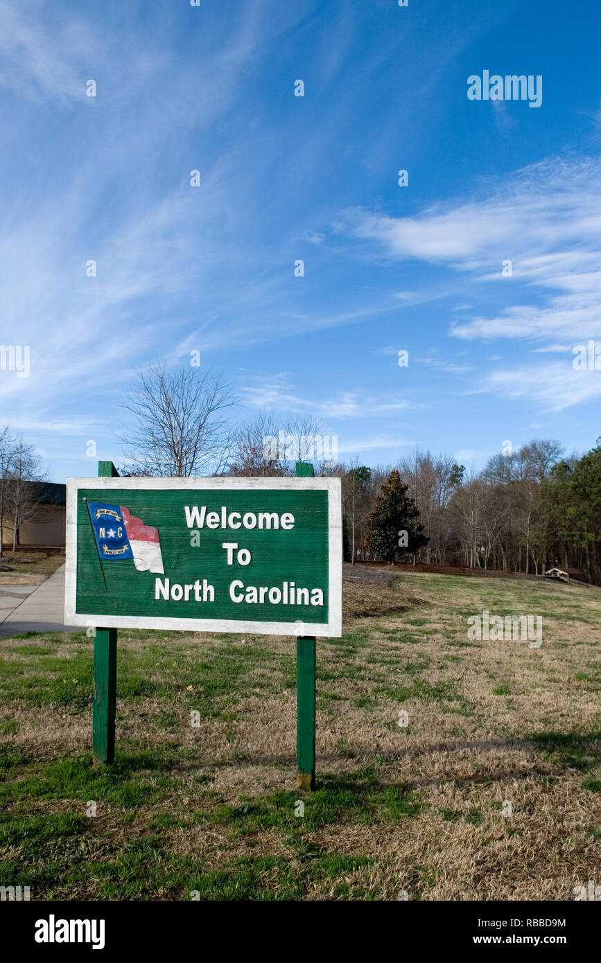 Welcome to North Carolina Sign USA Stock Photo - Alamy