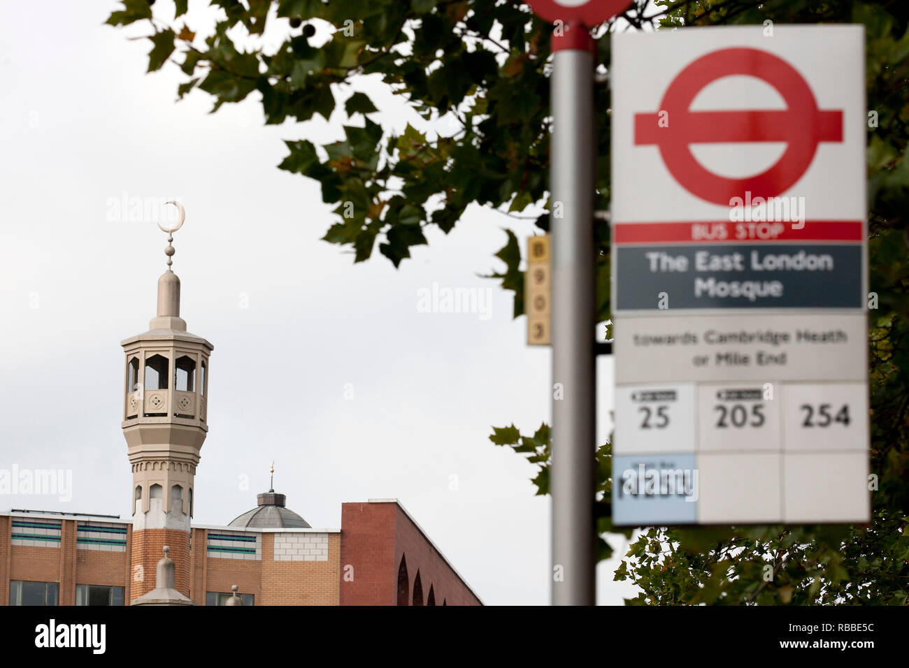 East london mosque hi-res stock photography and images - Alamy