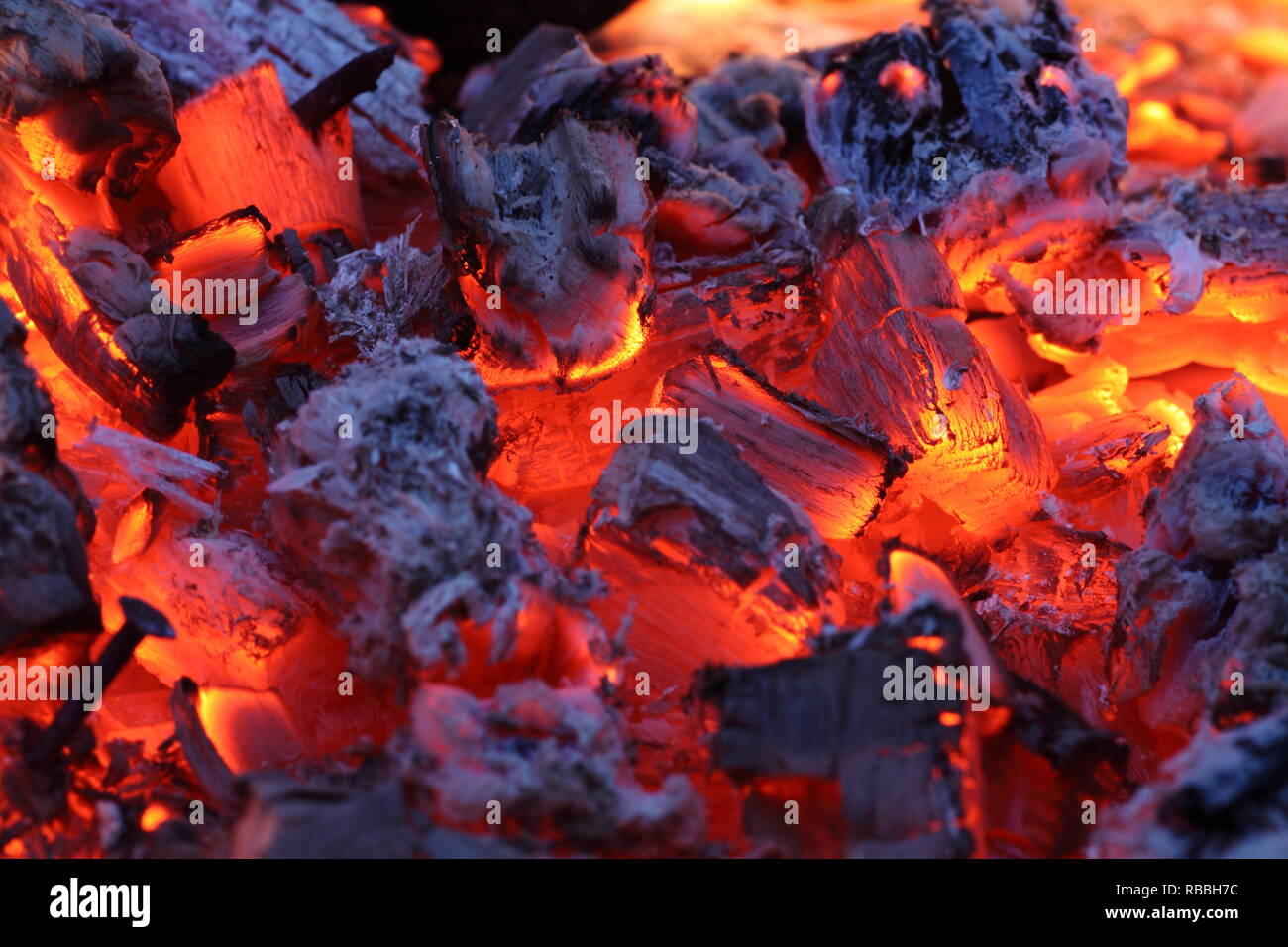 Hot flames hi-res stock photography and images - Alamy