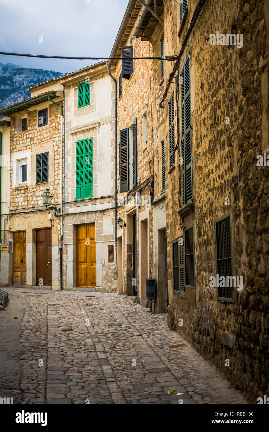 Old town Alcudia Stock Photo - Alamy