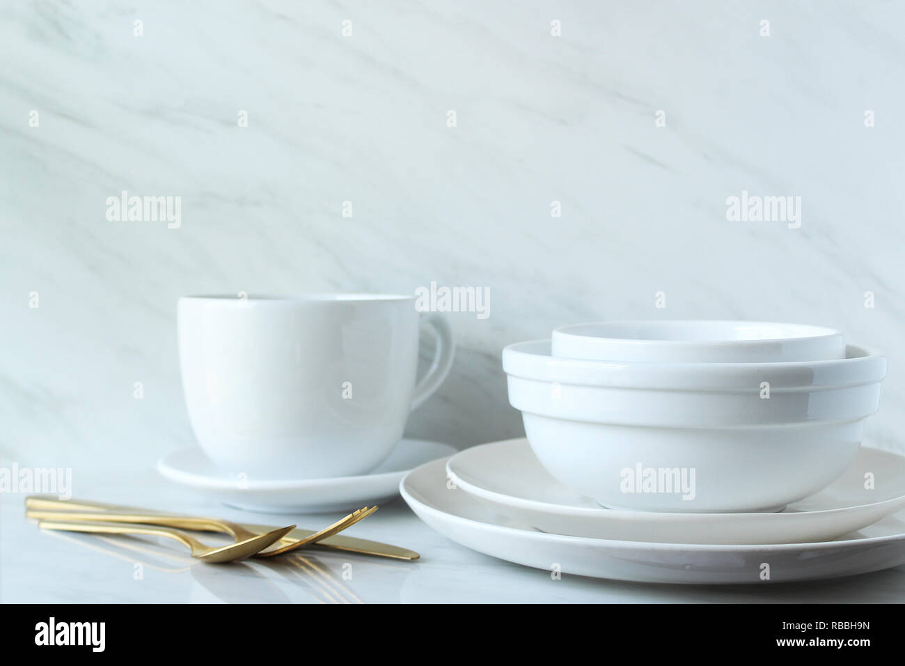 Gold Utensils High Resolution Stock Photography and Images - Alamy
