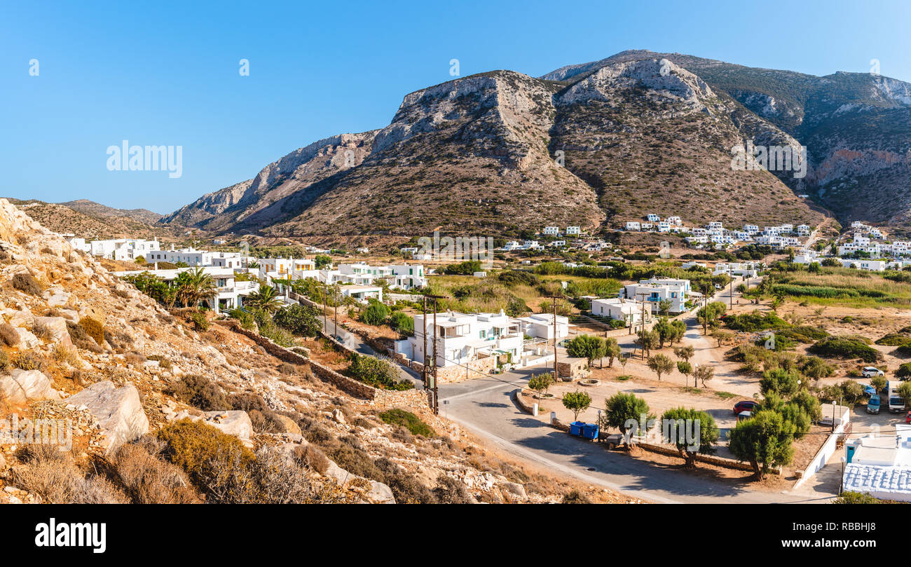 Kamares village surrounded by beautiful mountains. Sifnos island ...