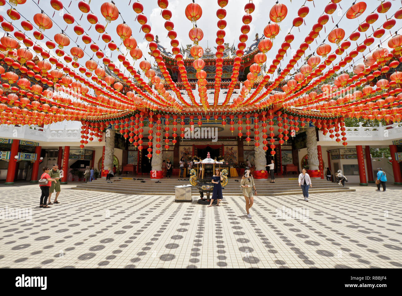 Thean Hou Buddhist temple (Temple of the Goddess of Heaven), dedicated ...