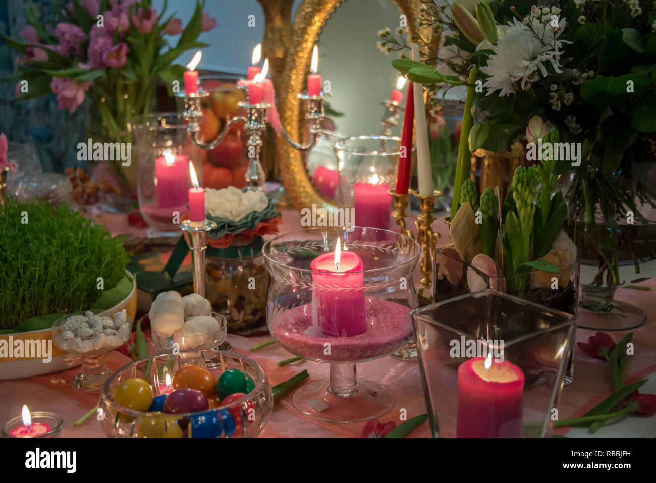 Nowruz table hi-res stock photography and images - Alamy