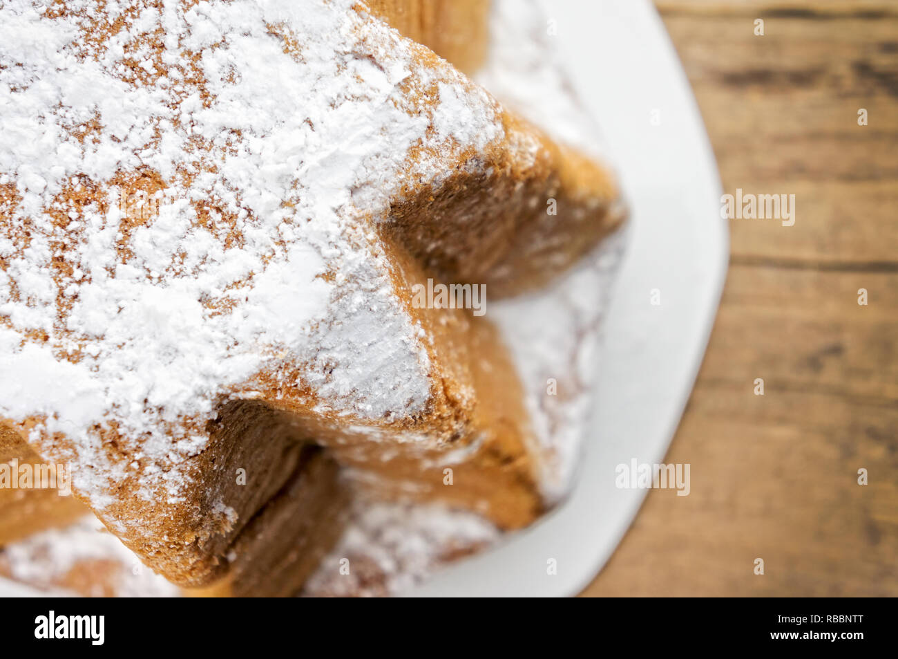 Pandoro - traditional italian Christmas cake with copy space Stock ...