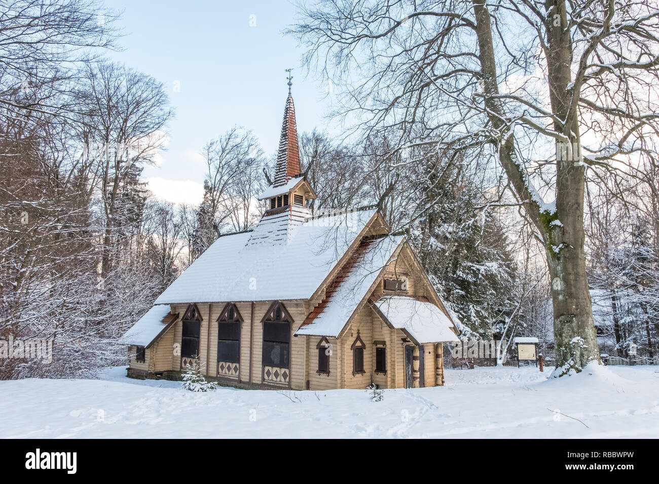 Holzkirche bei Stiege im Harz Stabkirche Albrechtshaus Stock Photo - Alamy