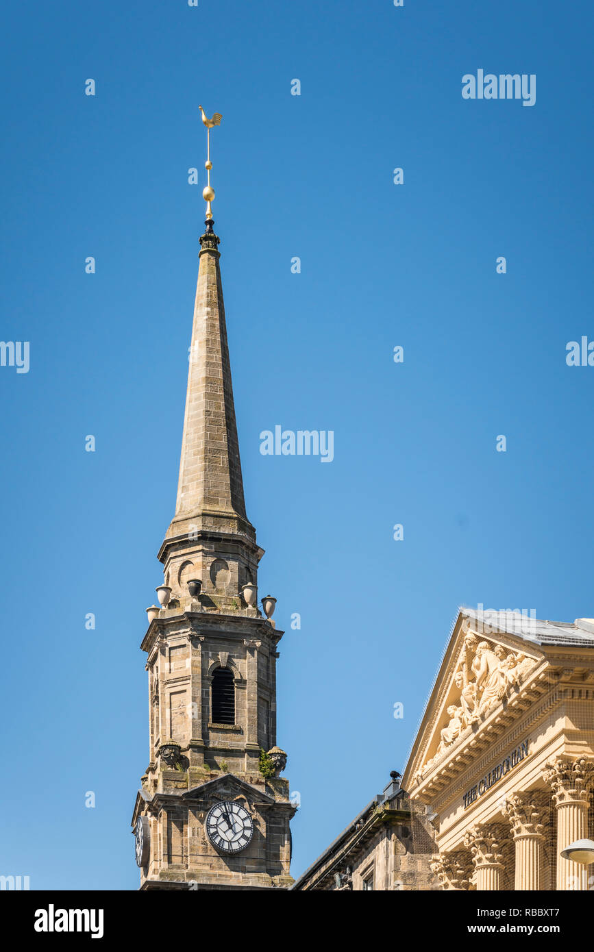 Clock tower high street inverness hi-res stock photography and images ...