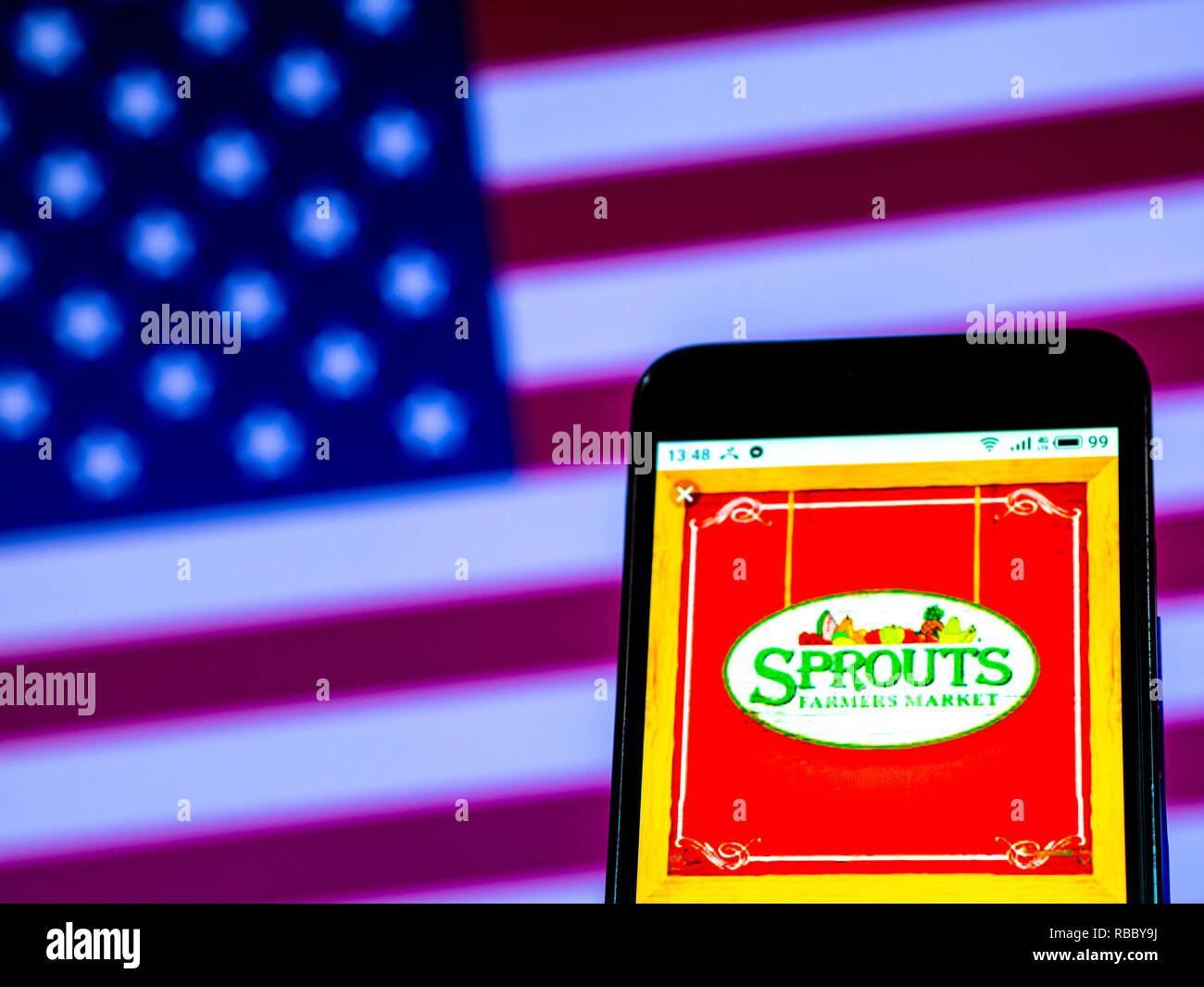 Sprouts farmers market logo hi-res stock photography and images - Alamy