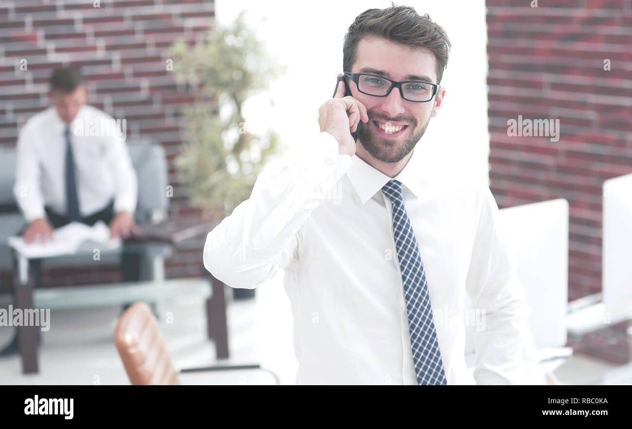lawyer advises the client on the phone Stock Photo - Alamy