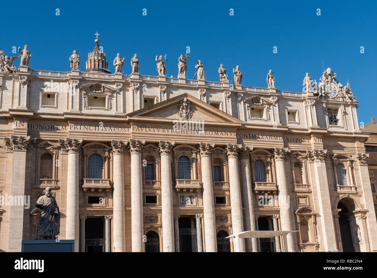 St. Peter's Basilica in Rome, Italy Stock Photo - Alamy