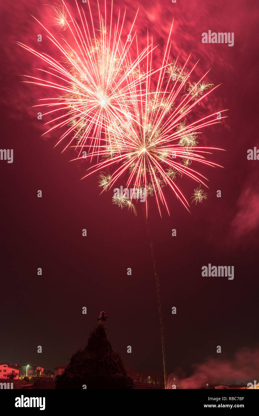 The ancient rites of the epiphanic fires in Friuli. Pignarul and ...