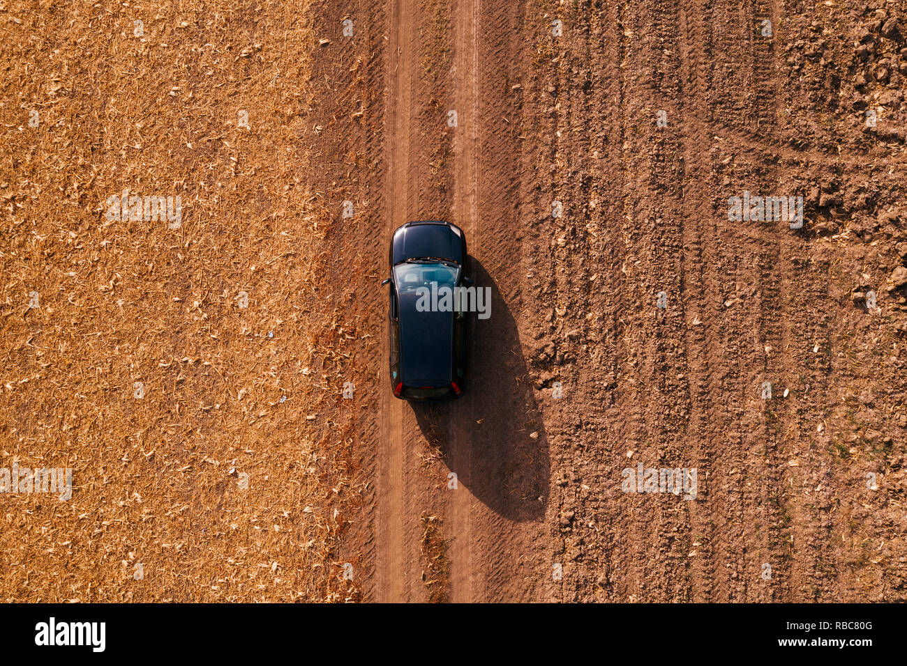 Car from above black hi-res stock photography and images - Alamy