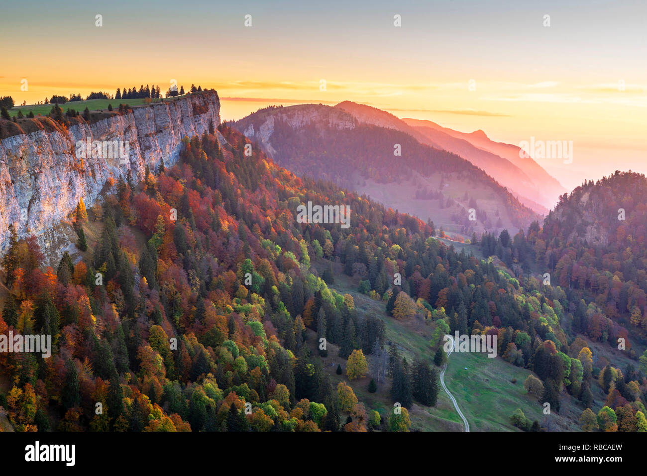 Sunrise in the Jura seen from mountain Grenchen, Grenchen, Solothurn ...