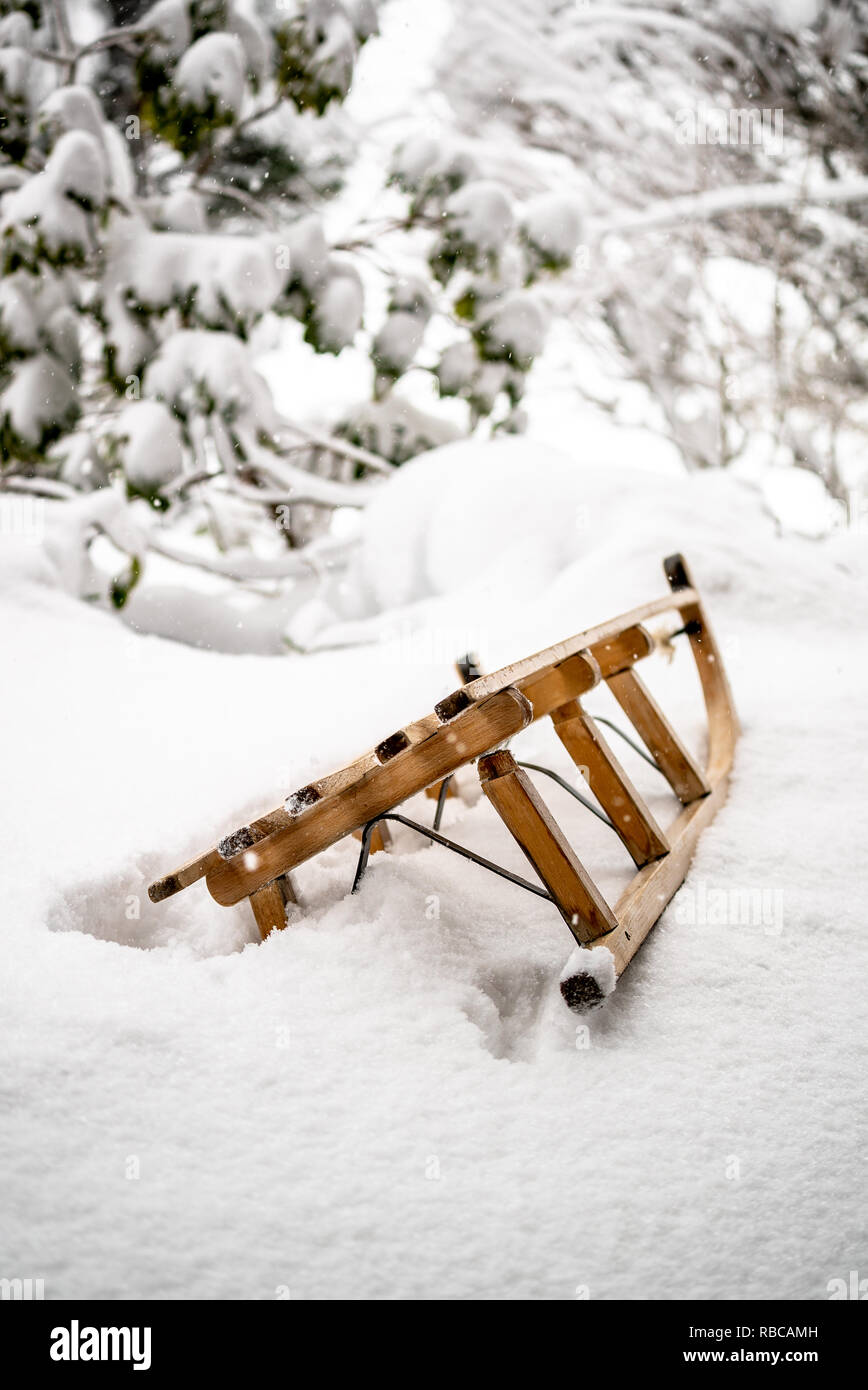 Old wooden sled hi-res stock photography and images - Alamy